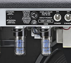 READ This Fender Deluxe Reverb Review Before You Buy It!