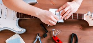 When Does A Guitar Need A Refret? (And How To Tell) - Happy New Guitar Day